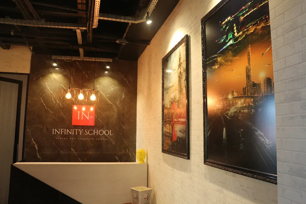 Estreando no Brasil, Infinity School traz conceito da indústria ...