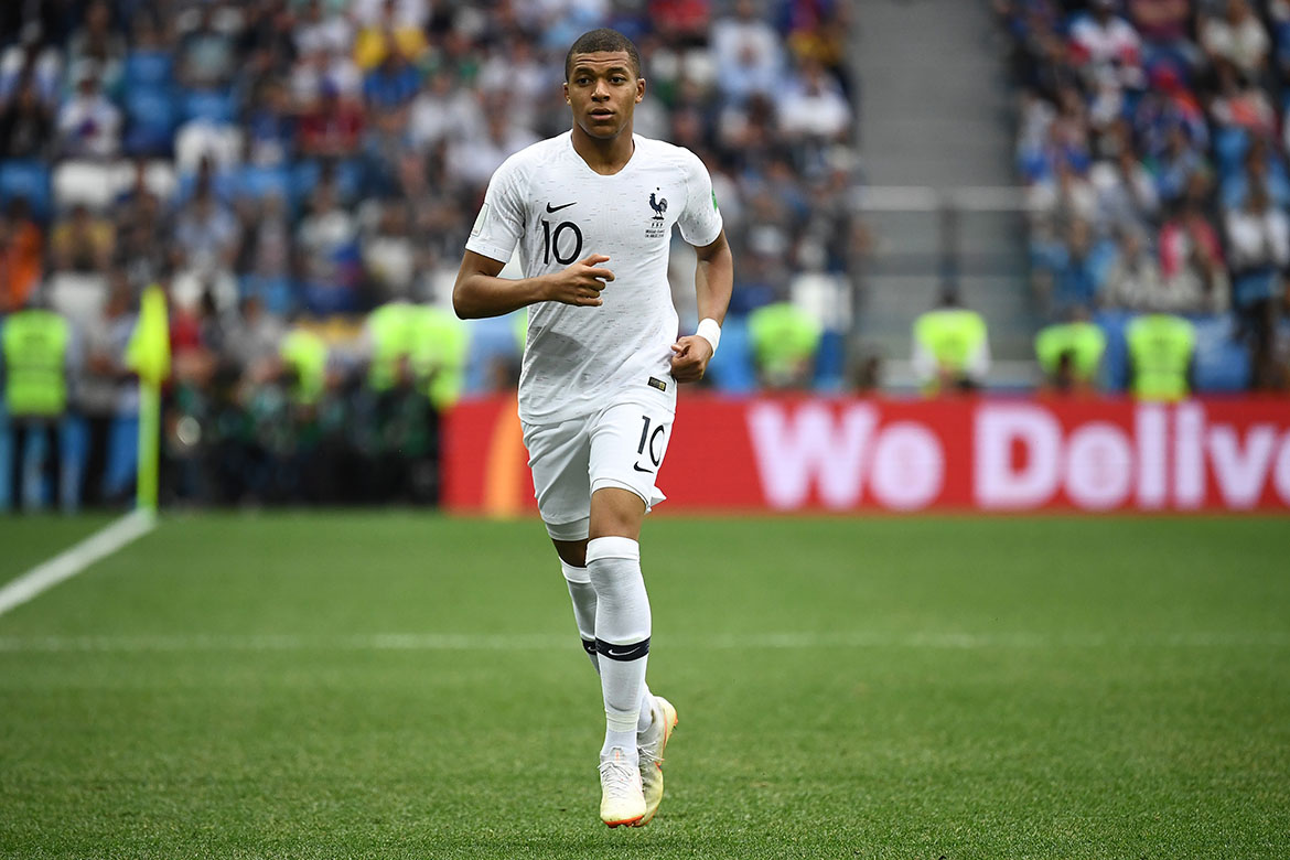 Mbappé Revela Que Jogou A Final Da Copa Com Lesão Nas Costas A Tarde