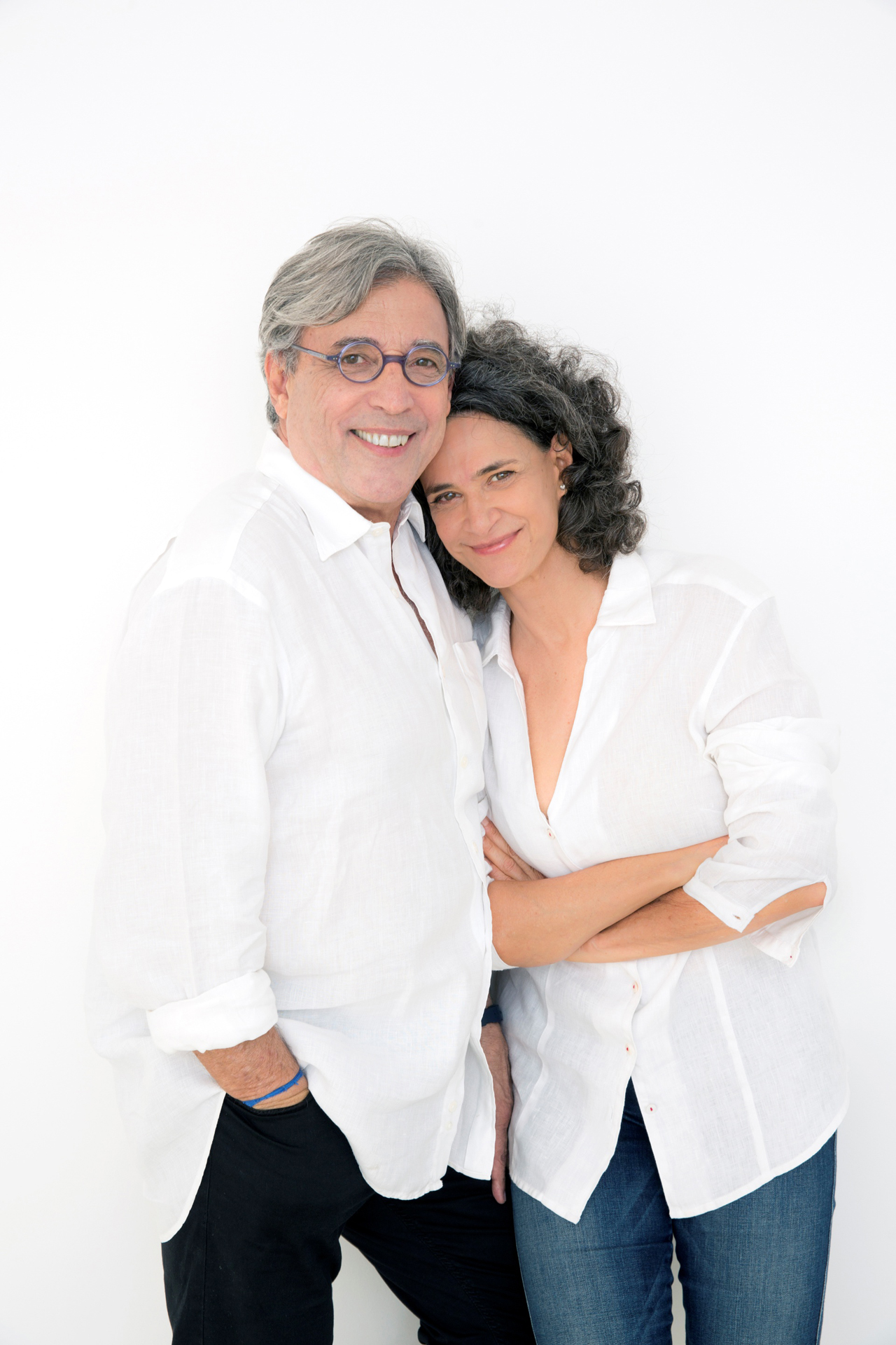 Simone convida Ivan Lins para show neste sábado no TCA