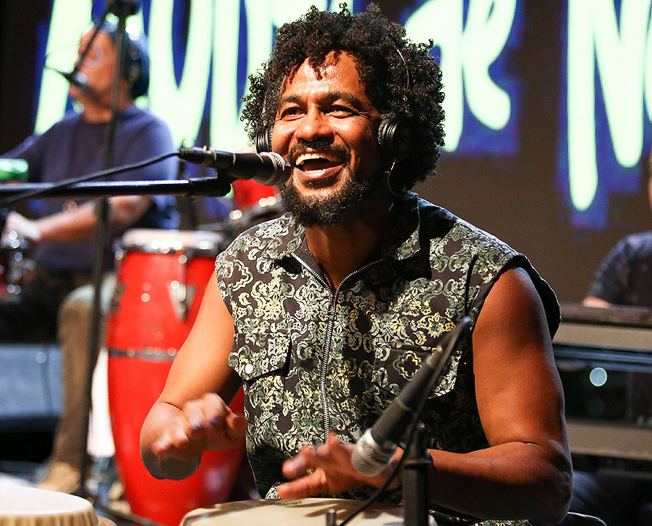 Magary Lord anima projeto de Natal na Arena Fonte Nova