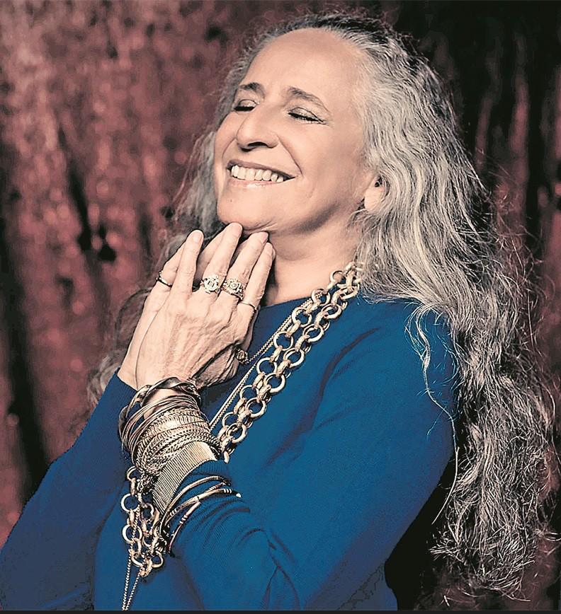 'A flor encarnada': Maria Bethânia completa 75 anos e anuncia música ...