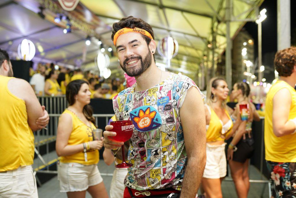 Matheus Rocha curtiu domingo entre Camarote do Nana e Camaleão