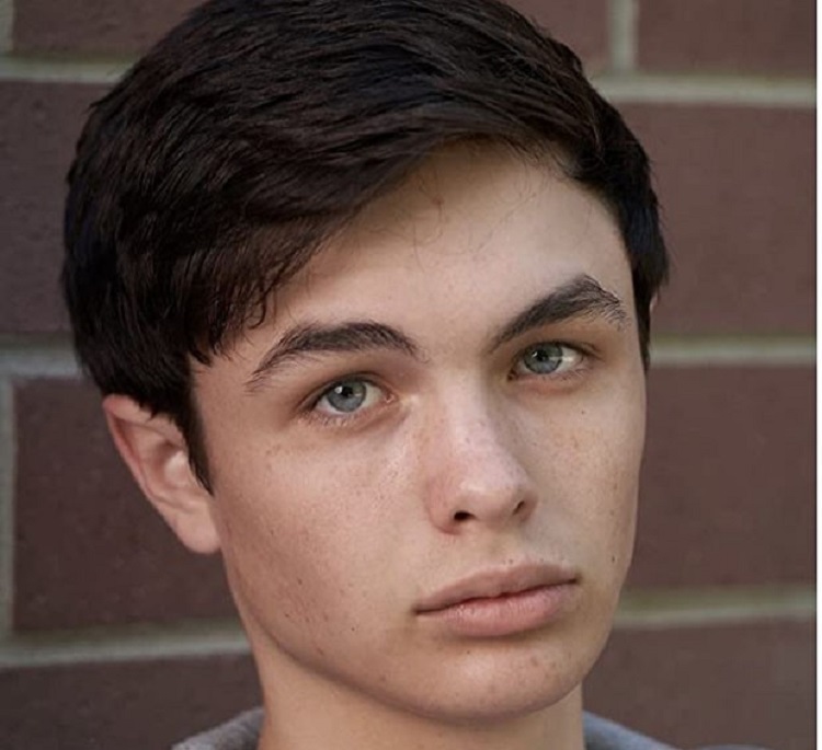 Ator Logan Williams, da série The Flash, morre aos 16 anos