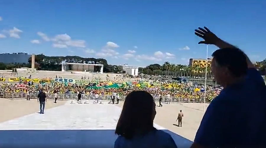 Bolsonaro Apoia Ato Contra A Democracia E Diz Que Não Vai Tolerar