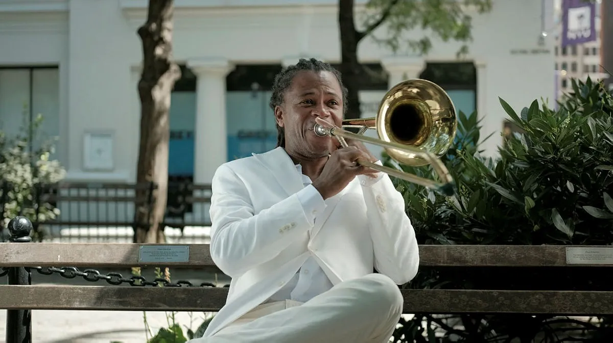 Hugo Sanbone leva música afro-baiana para Nova York