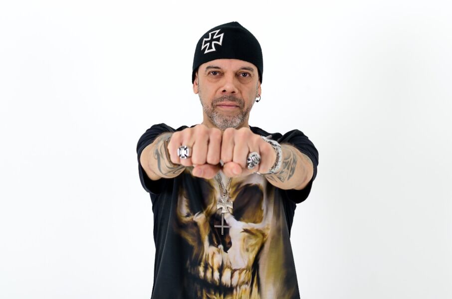 Scott estreia novo show no Rio Vermelho