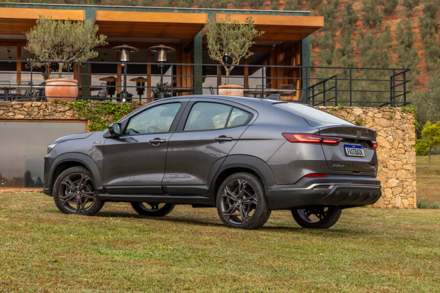 Fastback é o primeiro SUV cupê da Fiat