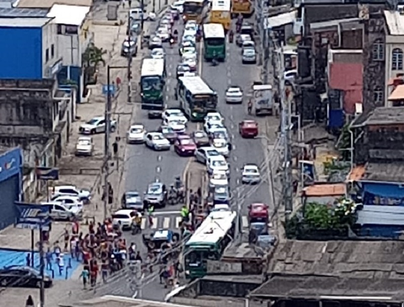 Suspeito Morre E Pai E Filha Ficam Feridos Em Tentativa De Assalto A