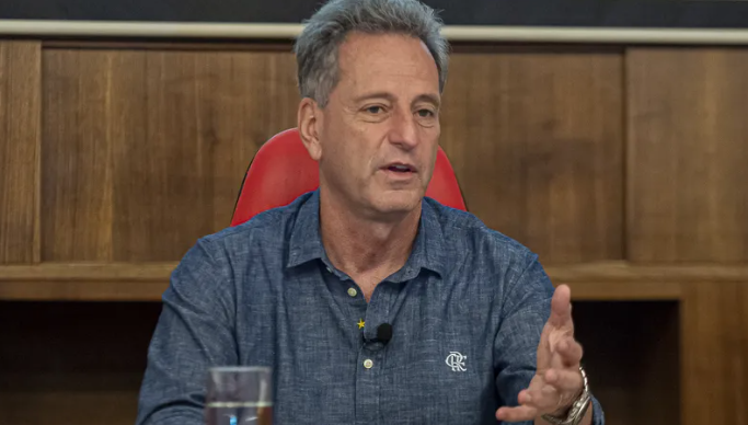 Presidente do Flamengo diz que abre mão de quarto ano de mandato