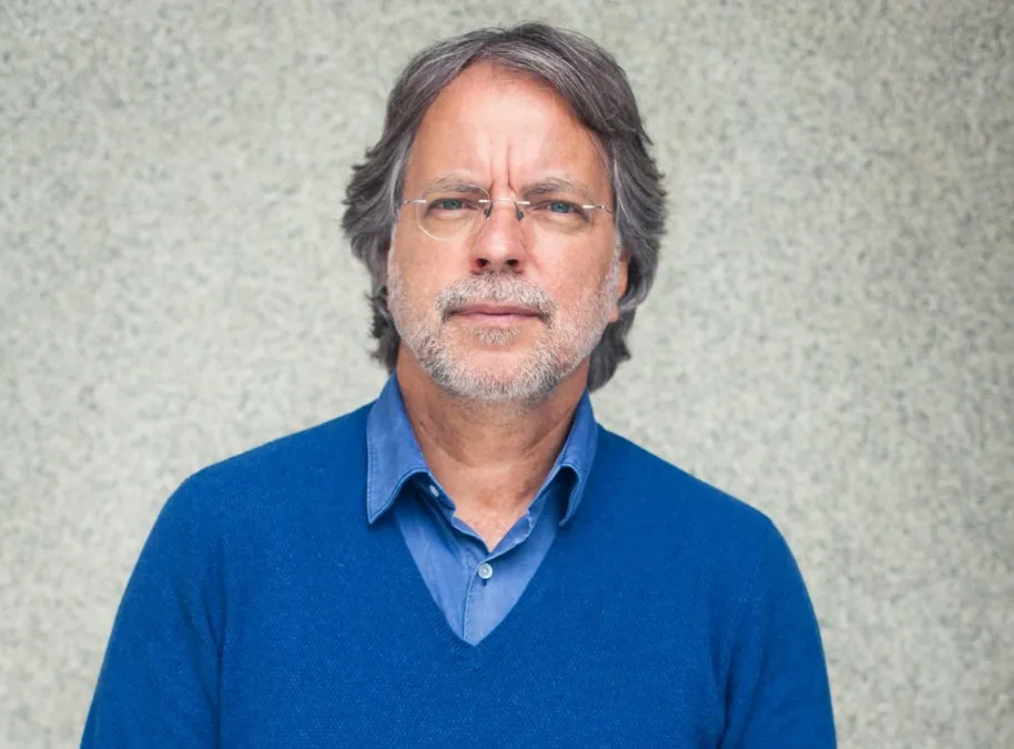 Premiado autor Mia Couto vem a Flipelô para debater eternidade