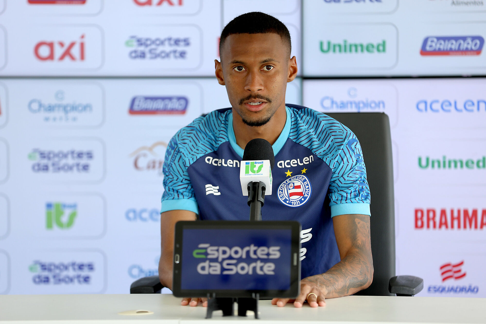 Ademir tenta concretizar a 'lei do ex' contra o América-MG