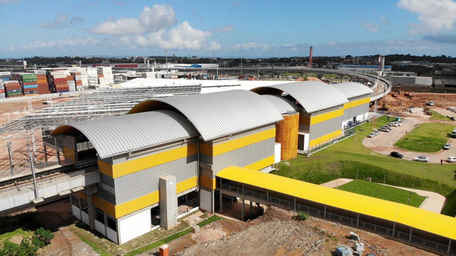 Equipe realiza vistoria para liberar operação do Tramo III do metrô