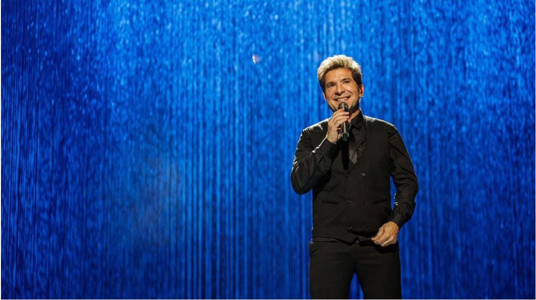Daniel celebra 40 anos de carreira com show na Concha Acústica