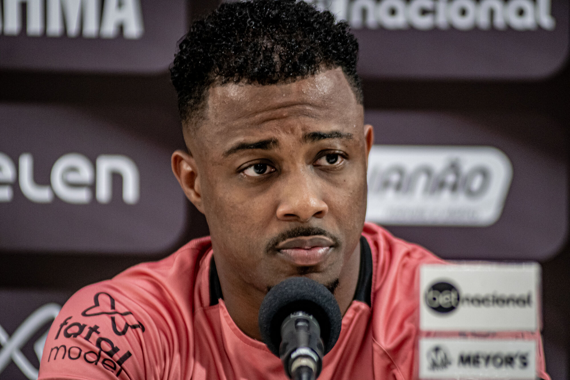 "Foco sempre foi o Vitória", diz Mateus Trindade sobre titularidade