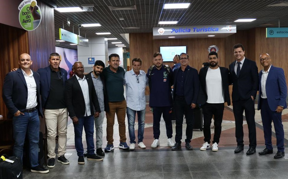 Sinval Vieira comemora retorno da Seleção Brasileira: "Brilho a mais"