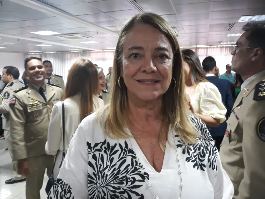 Novo bloco na ALBA deve crescer até fevereiro, explica Fabíola
