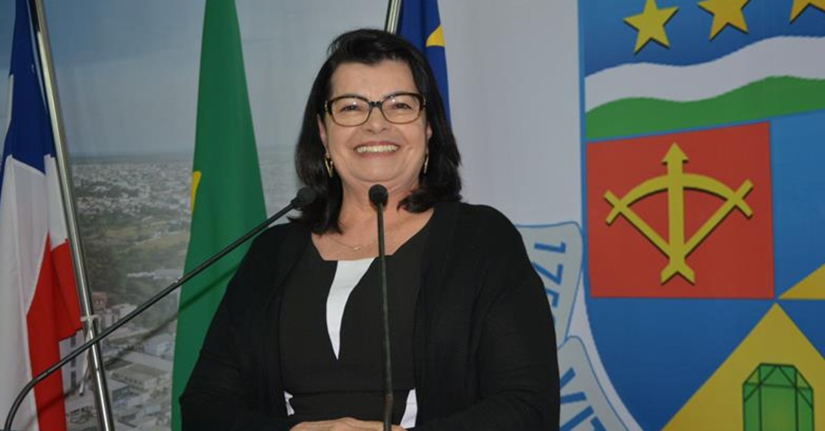 Em Conquista, Lúcia diz que é a terceira via que vai virar primeira