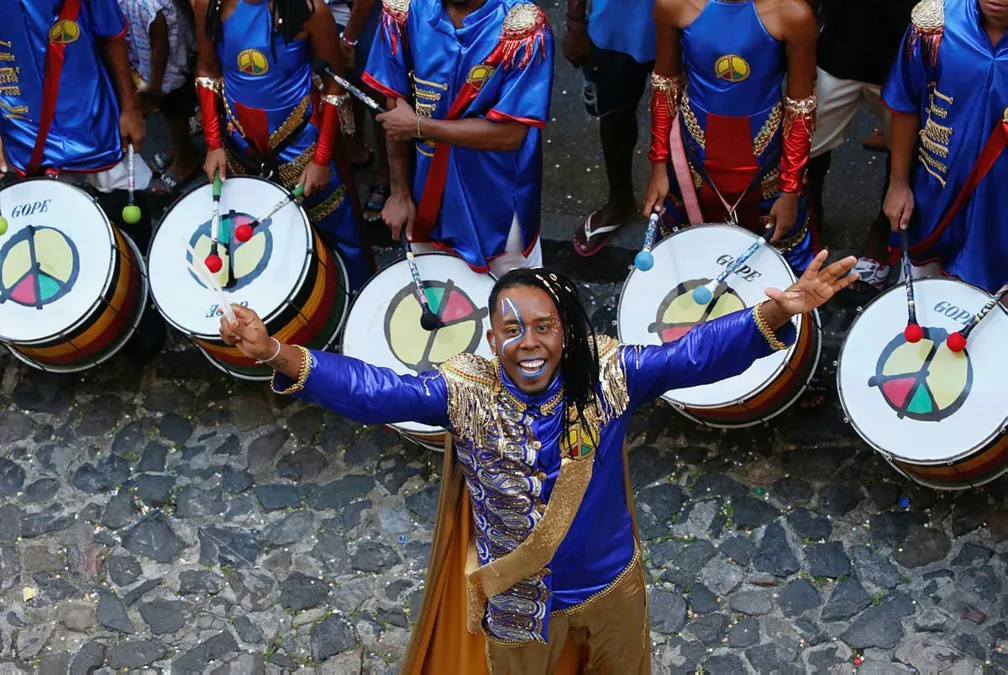 Símbolo da cultura afro, Olodum completa 45 anos