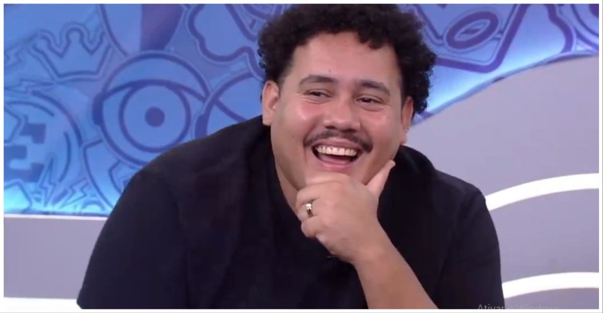 Lucas descobre meme 'Calma, Calabreso' e diz: "Fico lisonjeado"