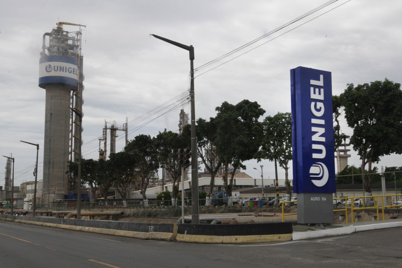 Unigel paralisa fábrica de fertilizante na Bahia