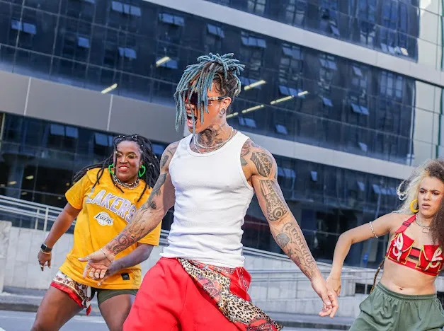 Prestes a lançar novo clipe, Edcity confirma shows na Bahia