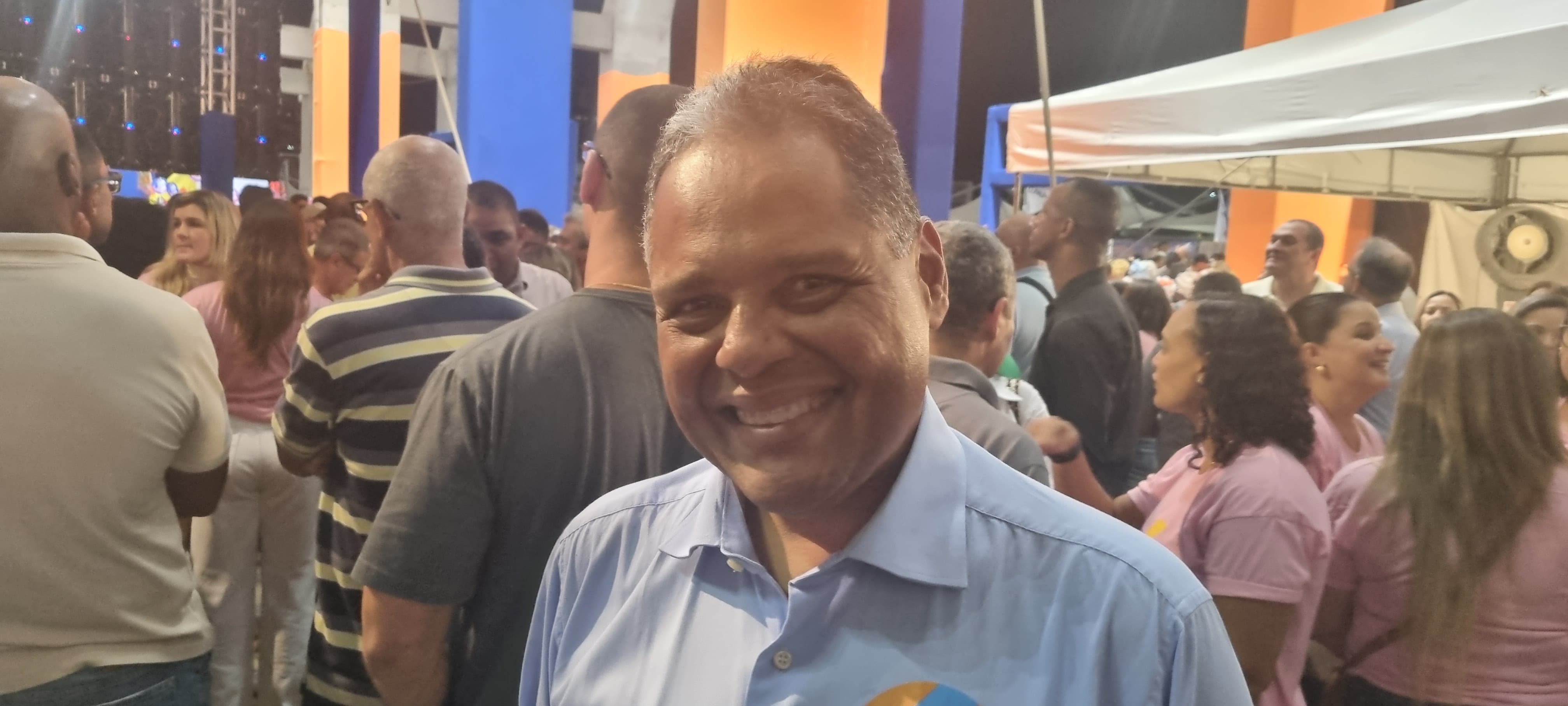 Antonio Brito diz aguardar sinal de Lira para brigar por sucessão