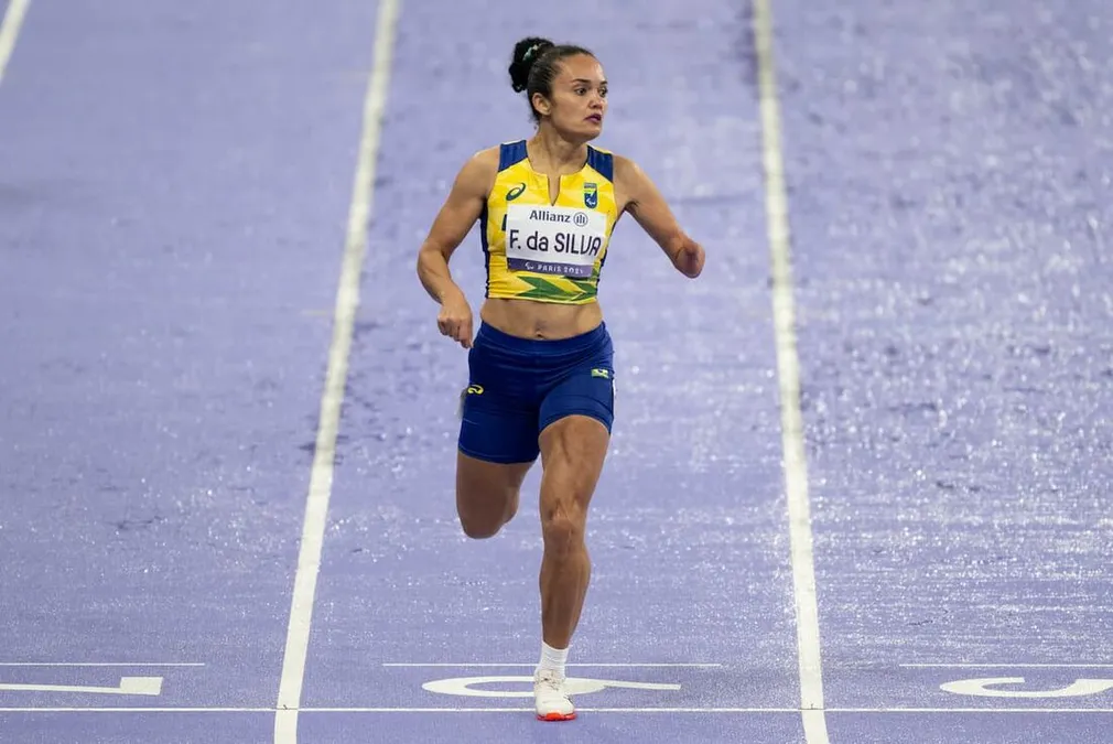 Fernanda Yara conquista ouro e Maria Clara leva bronze em Paris