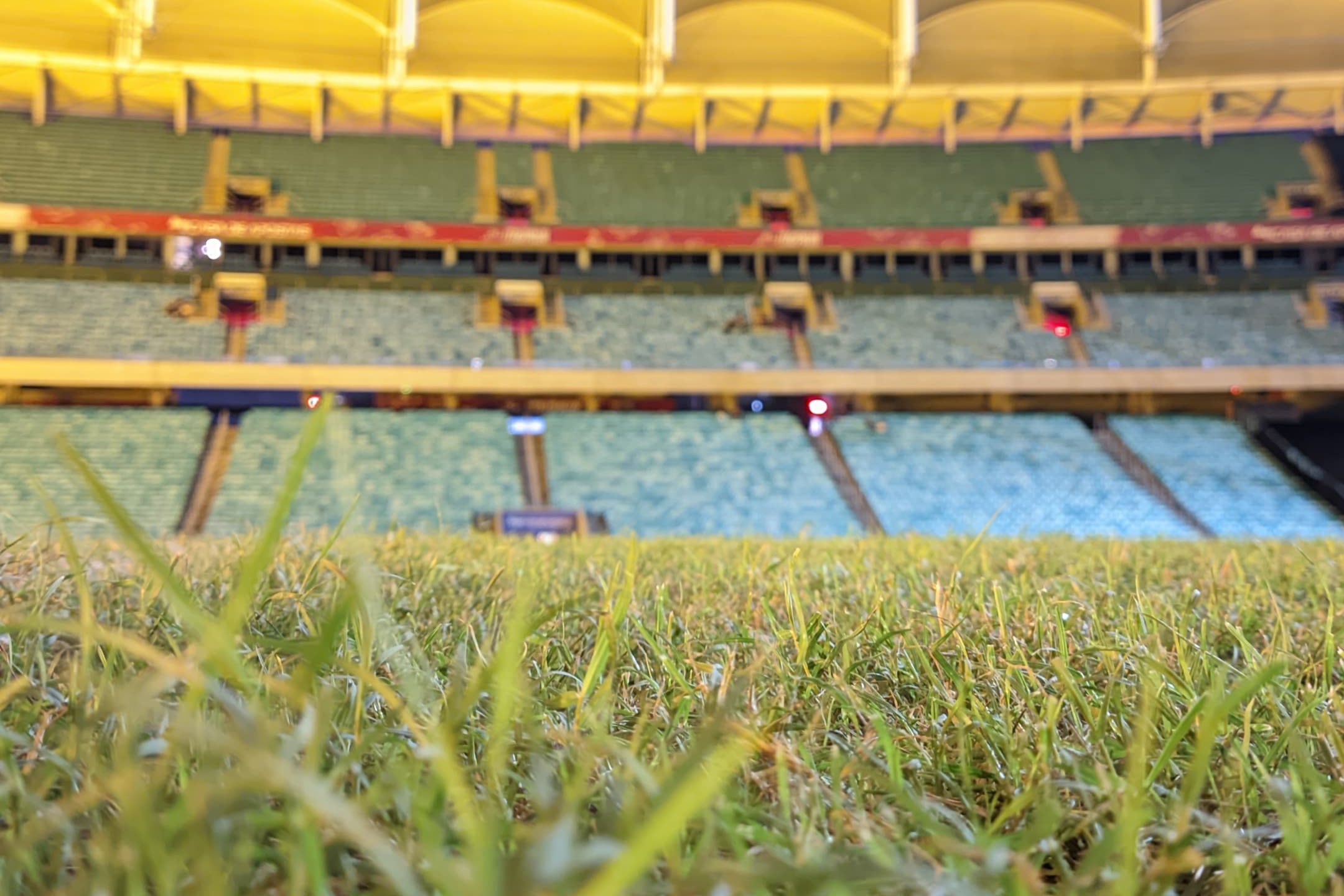 Após críticas, Arena Fonte Nova irá esclarecer dúvidas sobre gramado