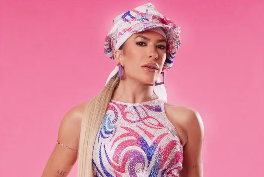 Lore Improta usa look com 100 mil cristais para aniversário de 31 anos