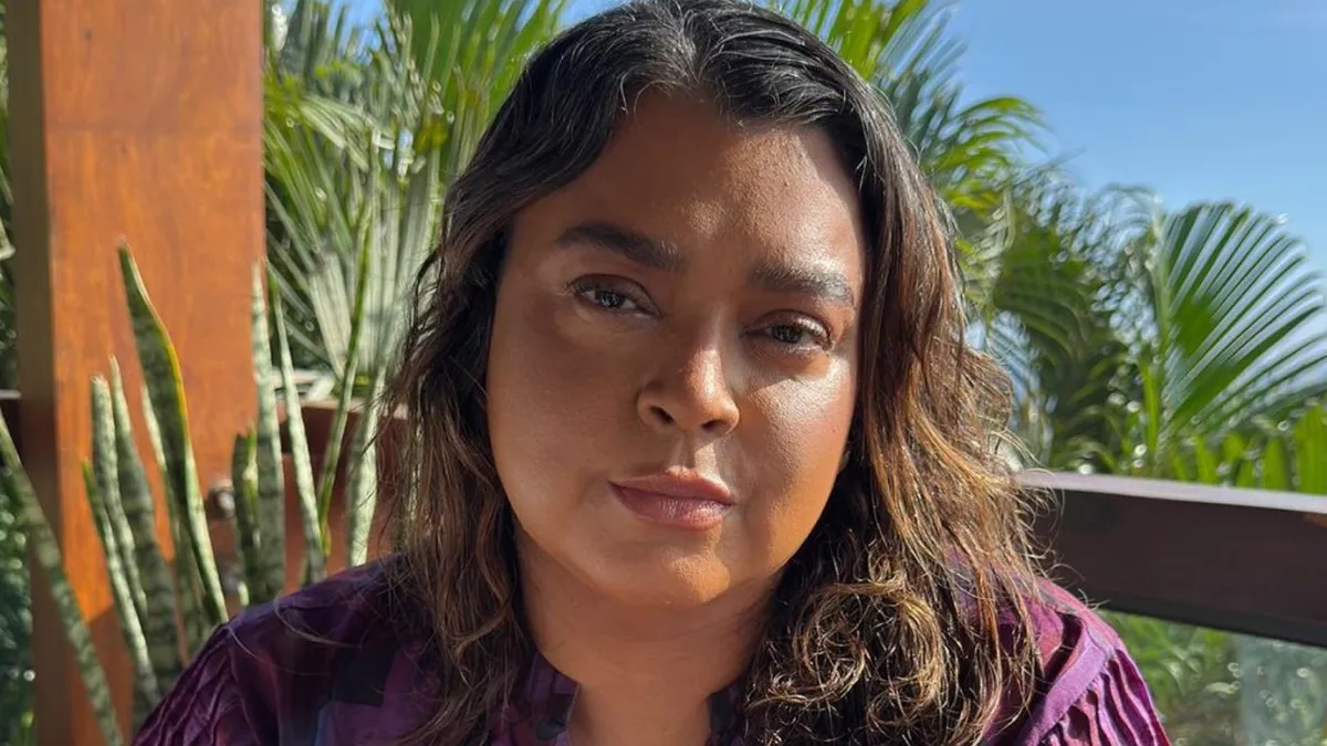 Preta Gil muda o visual e recebe elogios em meio a tratamento