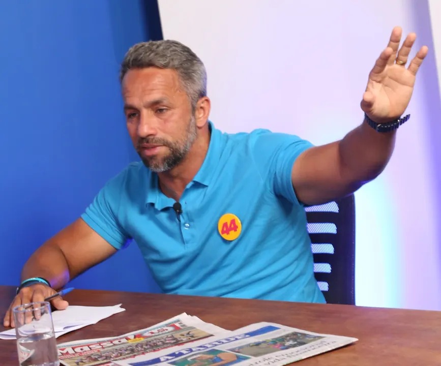Flávio Matos ultrapassa limite de gastos e tem dívida de quase R$ 1 mi