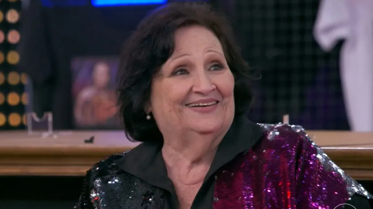 Dona Déa Lúcia anuncia saída da Globo em 2025 e explica decisão