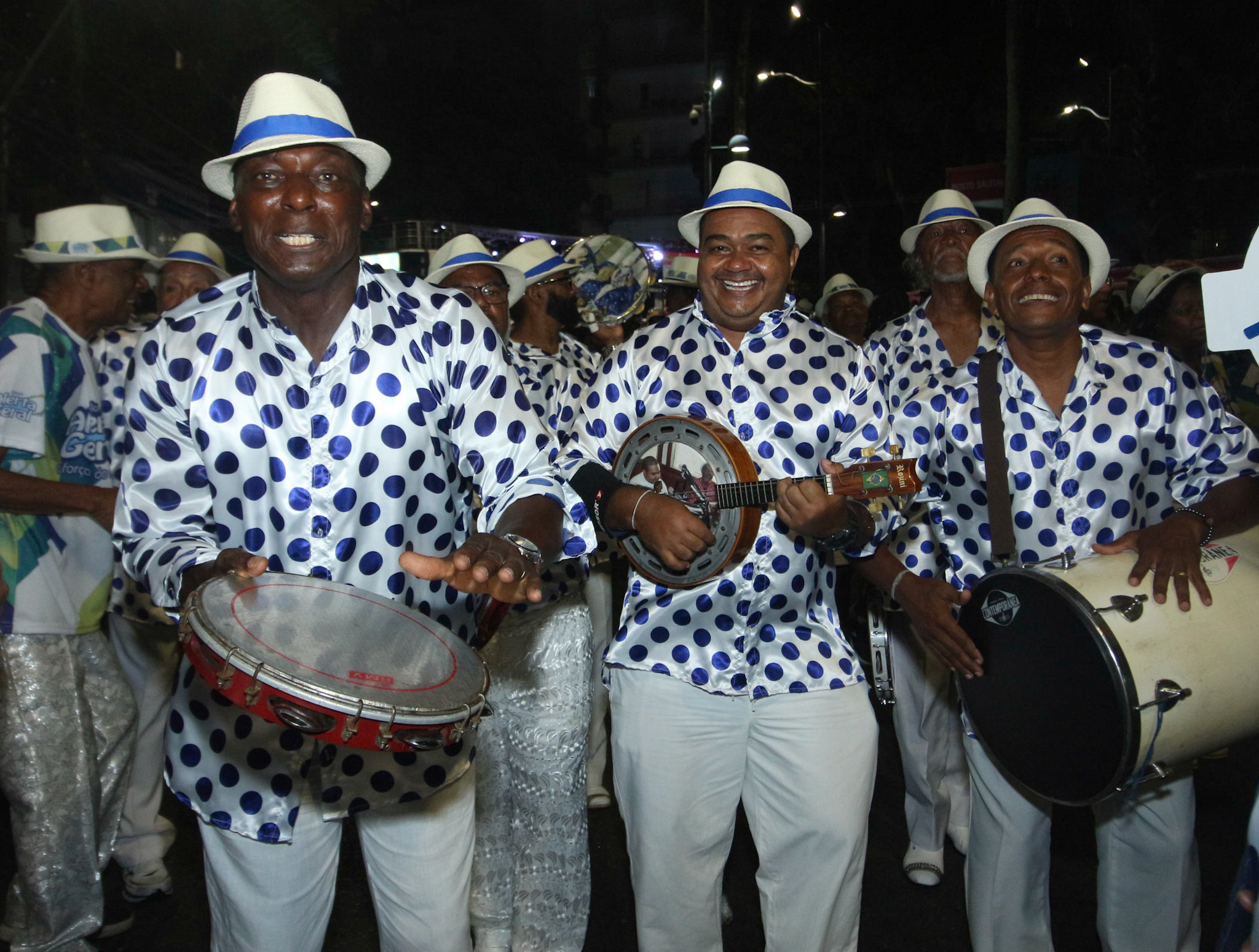 Alerta Geral leva samba de Xande de Pilares para a Avenida