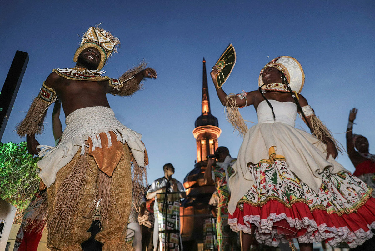 Malê Debalê celebra 46 anos com homenagens e anuncia tema do Carnaval 2026
