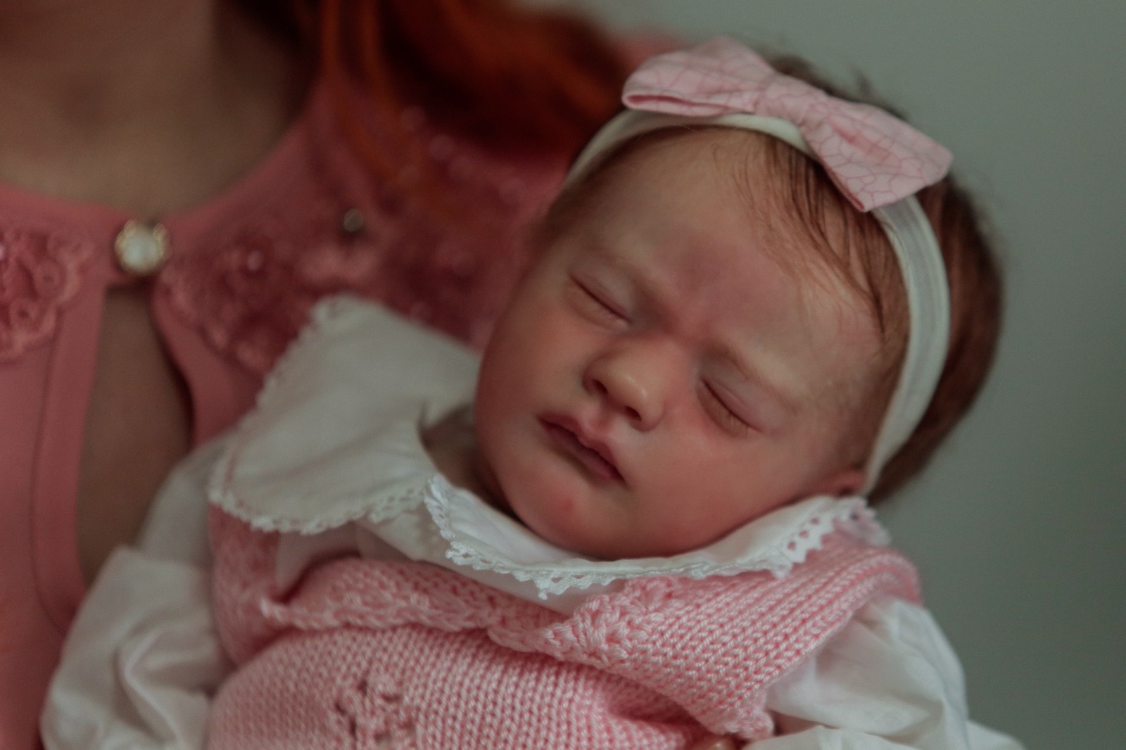 Igreja de Salvador faz anúncio sobre batismo de bebê reborn