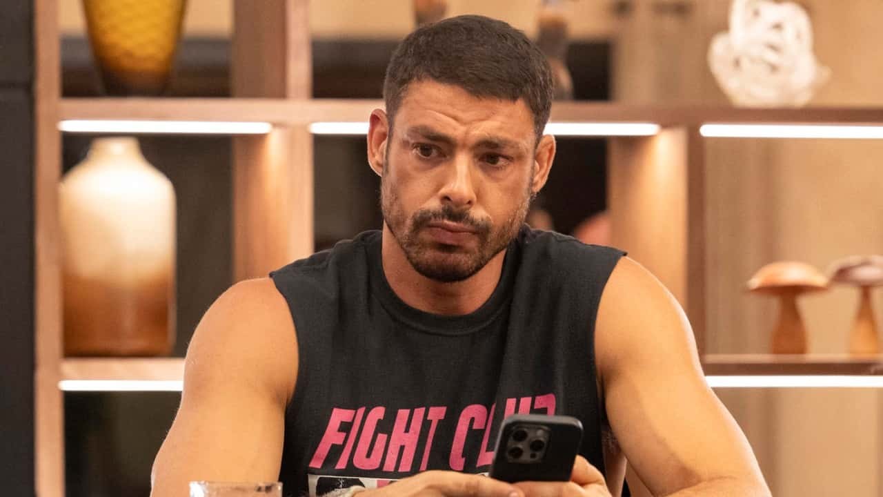 Vale Tudo vira barraco: elenco cria grupo e exclui Cauã Reymond