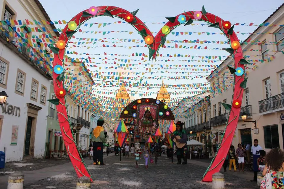 Esquenta de São João movimenta o Pelourinho com shows gratuitos