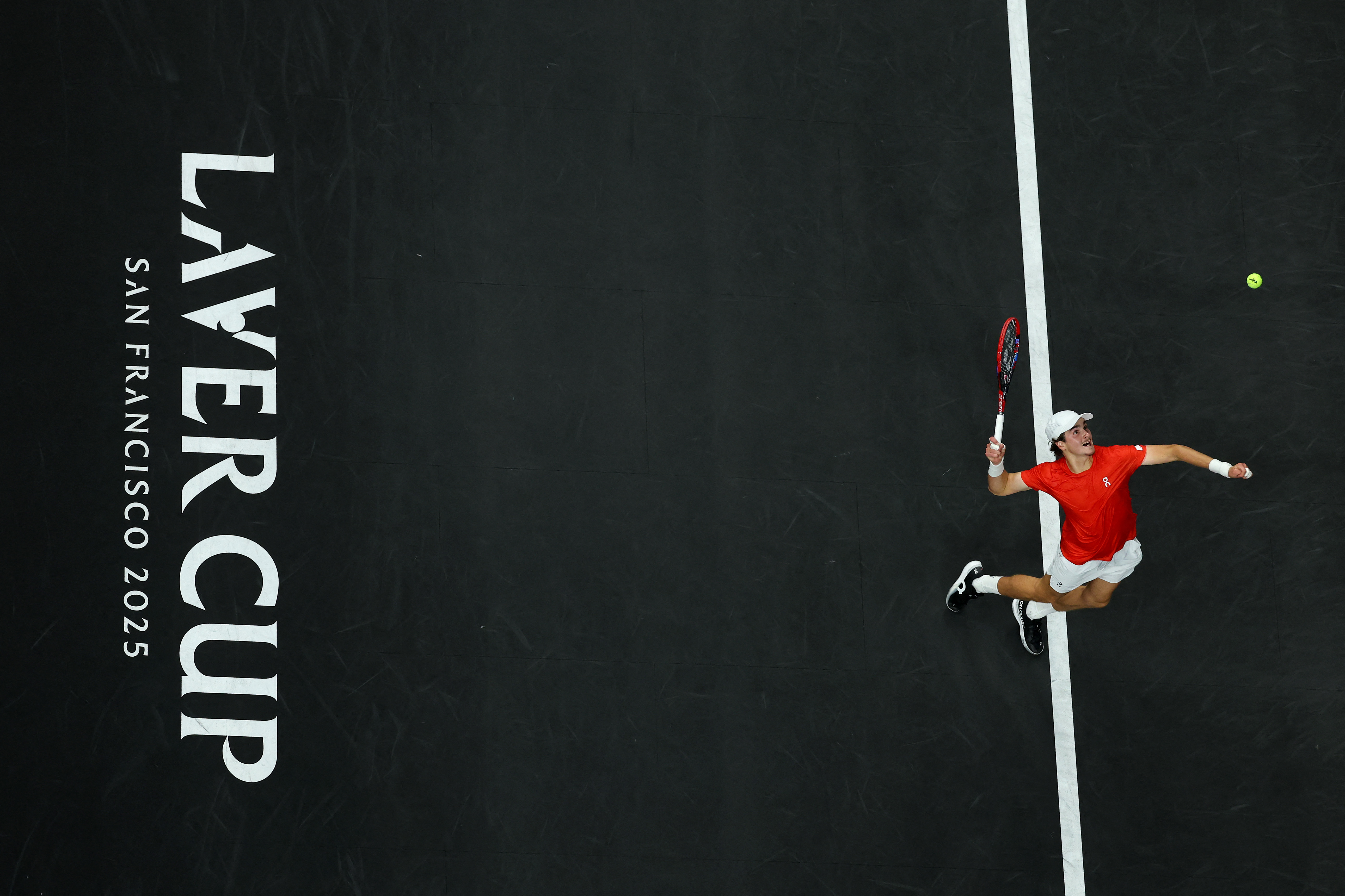 João Fonseca fora da final da Laver Cup causa revolta de fãs
