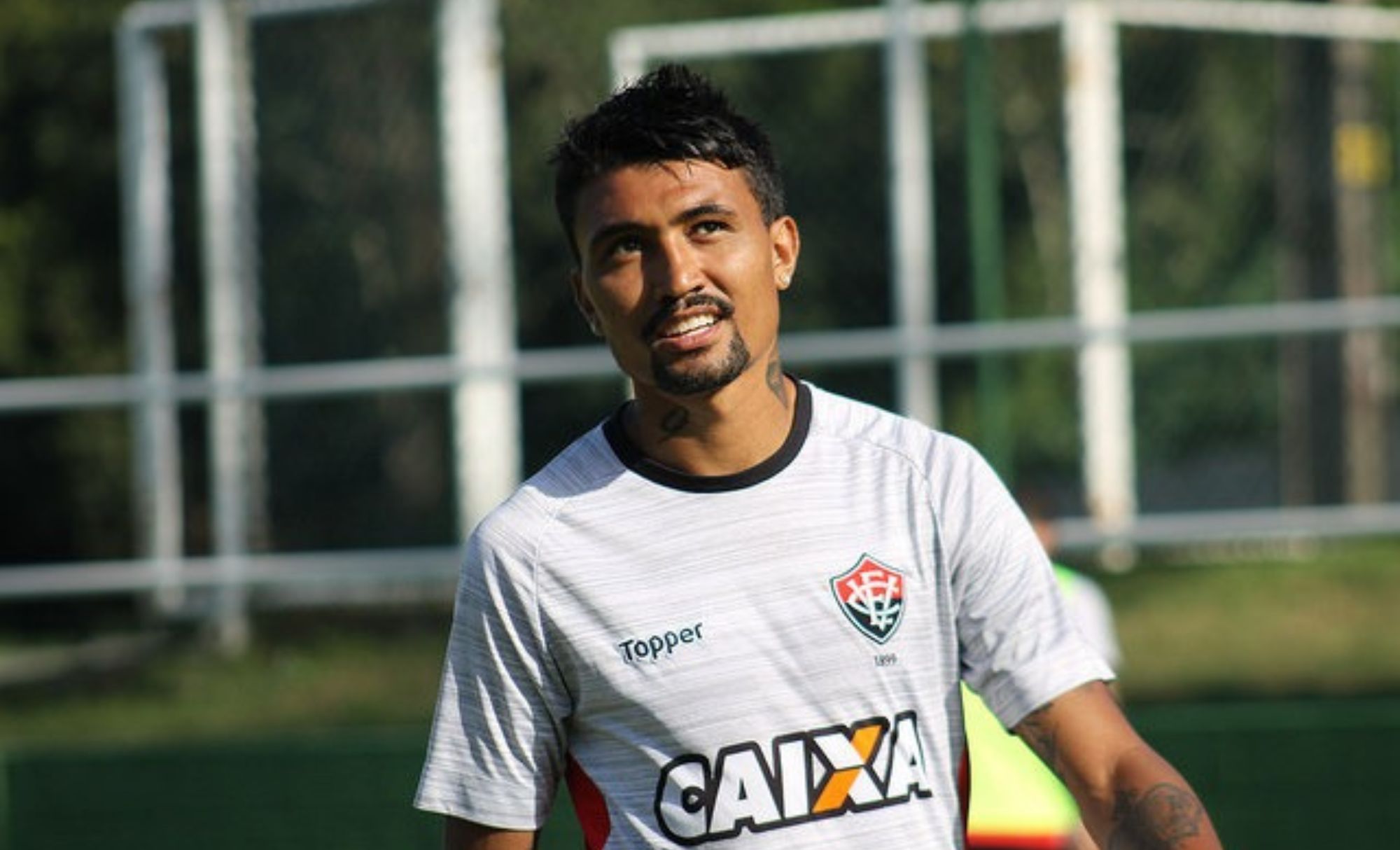 Kieza decidiu quando Vitória venceu o Grêmio pela última vez; relembre