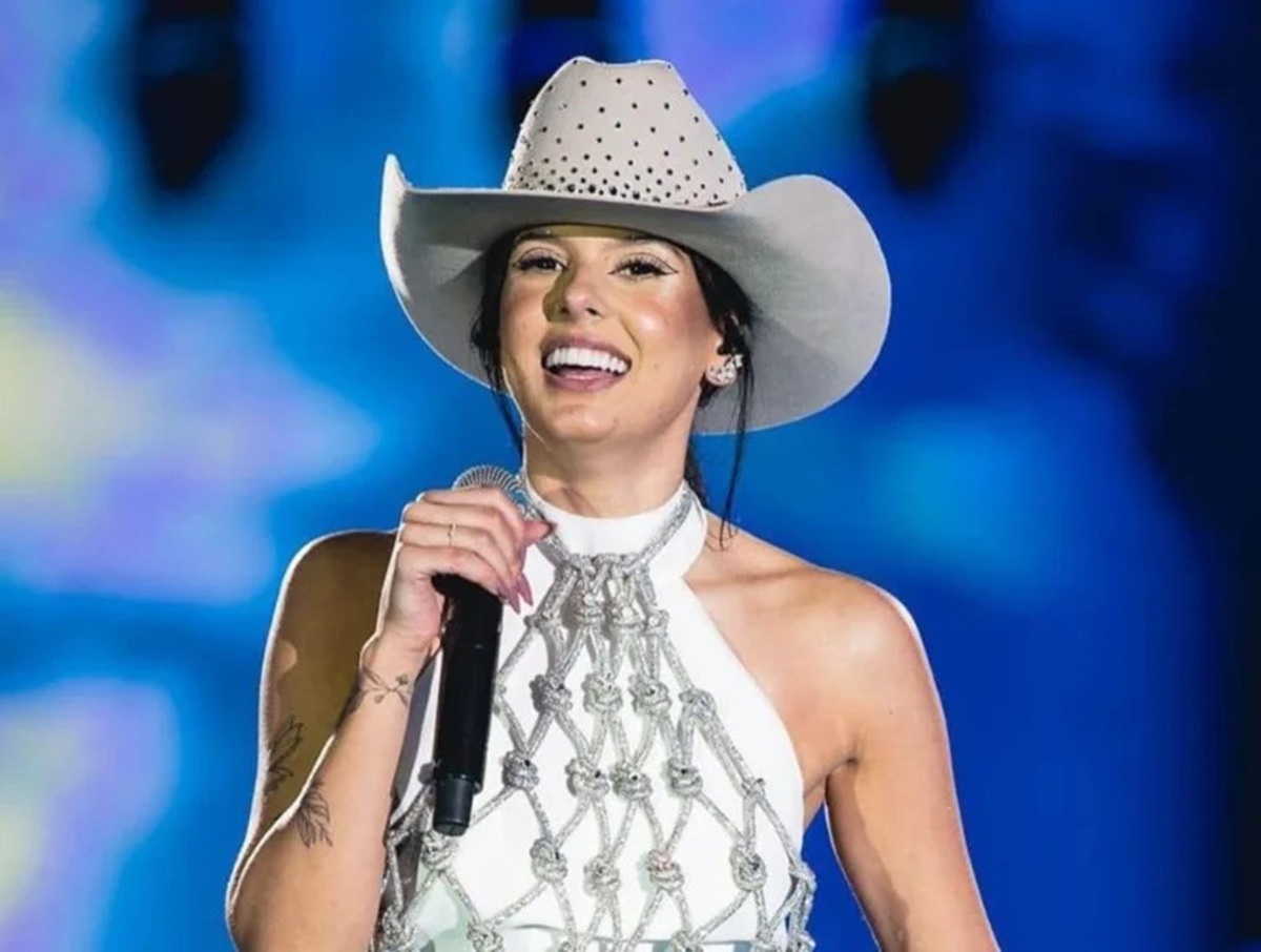 De ouro? Ana Castela paga R$ 30 mil em geladeira com função inusitada