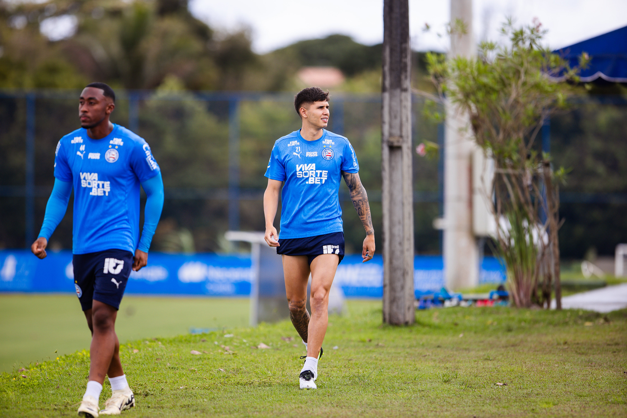Ramos Mingo treina com o grupo e vira esperança do Bahia para o Ba-Vi