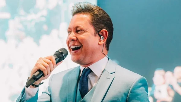 Bispo Bruno Leonardo doa R$ 100 mil para baiano com doença rara