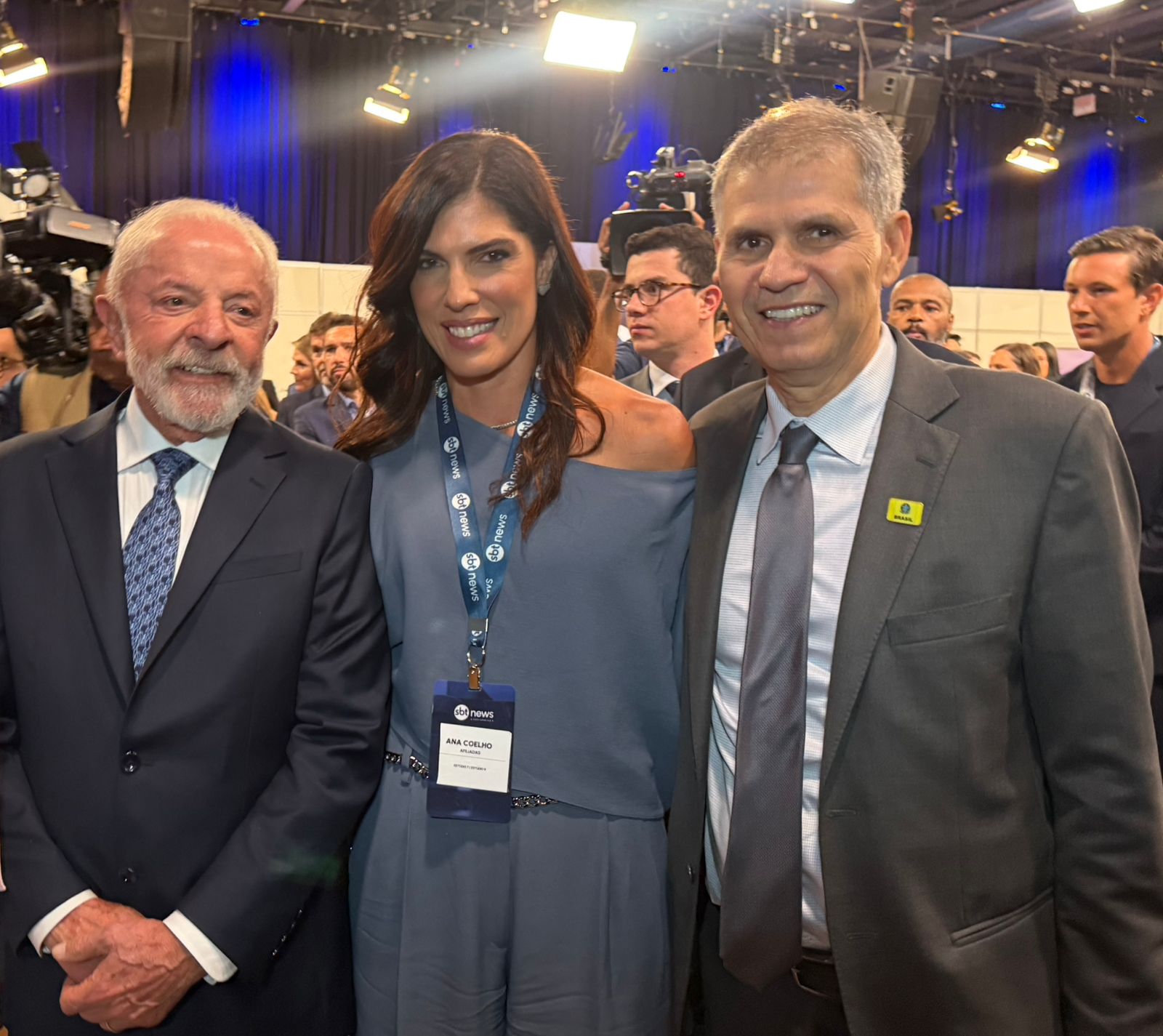 Ana Coelho, CEO do Grupo Aratu, encontra presidente Lula no lançamento ...