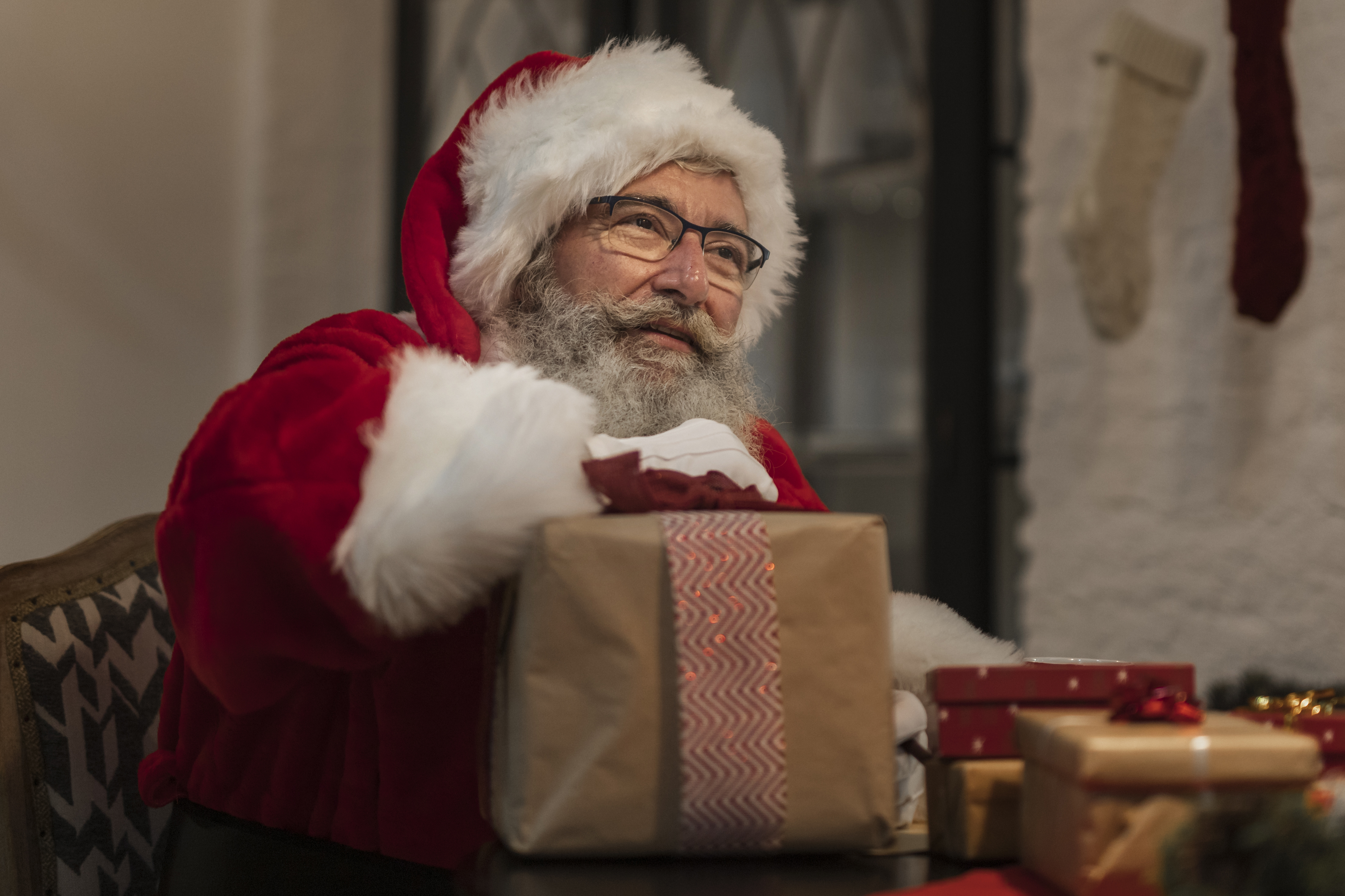 Por que você nunca vê o Papai Noel? A física explica o segredo