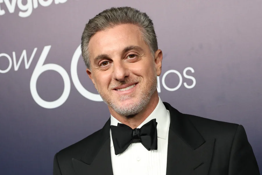 Luciano Huck é contestado por ministro após crítica ao Bolsa Família