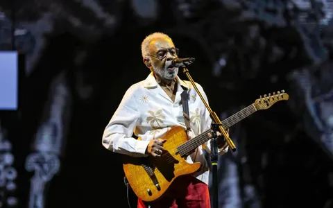 Reabertura do TCA terá show de Gilberto Gil e Lazzo Matumbi