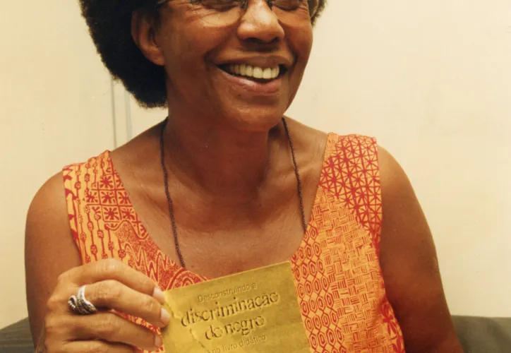 Combate ao racismo é marca da trajetória de Ana Célia da Silva