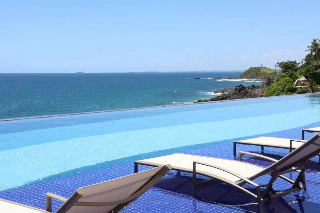 Moura Dubeux entrega o Undae Ocean, em Ondina | A TARDE