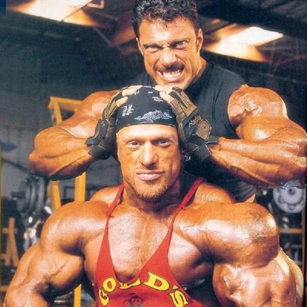 Astro de fisiculturismo, Tom Prince morre aos 52 anos
